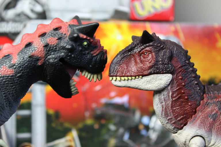 Video Review: Mattel Jurassic World Fallen Kingdom Action Attack ...