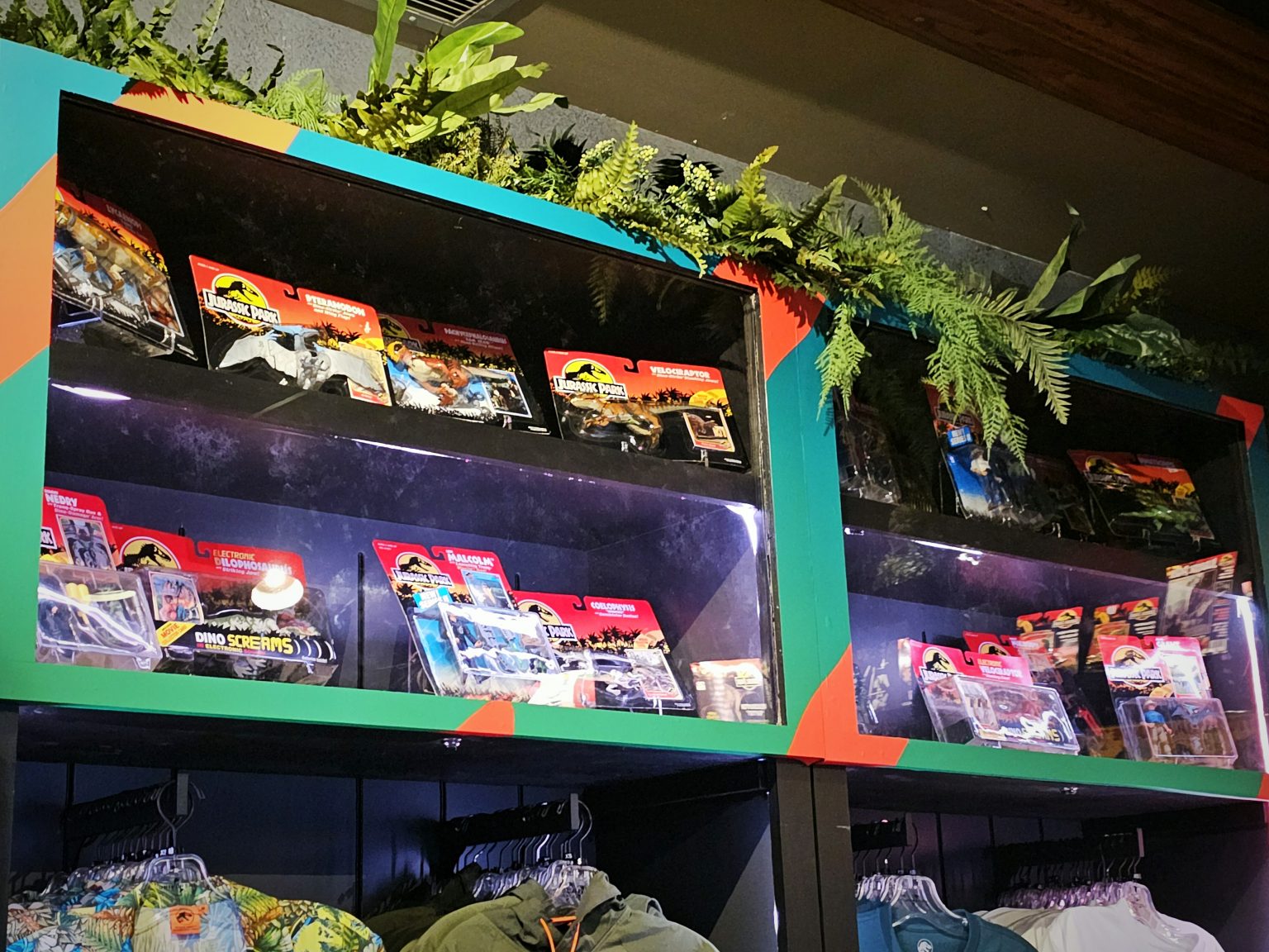 Exclusive Look & Review: Jurassic Park 30th Anniversary Tribute Store ...